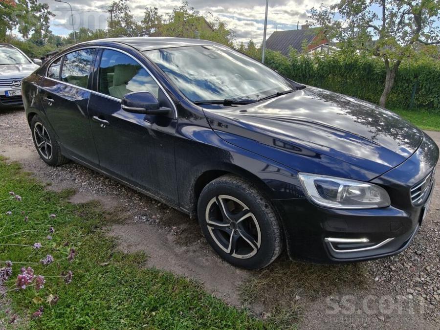 Zils Volvo S60 2016 Jelgava, ar dzinēja tilpumu 2.00 L un nobraukumu 315 tūkst. km par 6990 €, foto 8 vietnē AUTOMOTO.COM.LV