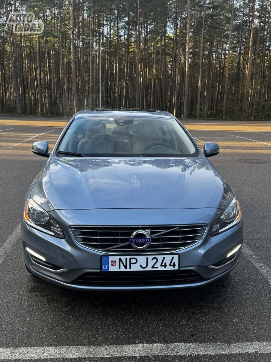 Zils Volvo S60 2017 Varėna, ar dzinēja tilpumu 2.00 L un nobraukumu 164 tūkst. km par 12500 €, foto 2 vietnē AUTOMOTO.COM.LV
