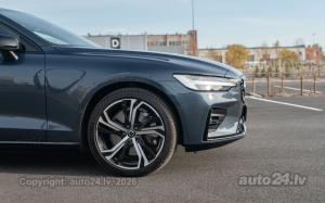 Zils Volvo S60 2023 Tallina, ar dzinēja tilpumu 2.00 L un nobraukumu 47 tūkst. km par 35500 €, foto 8 vietnē AUTOMOTO.COM.LV
