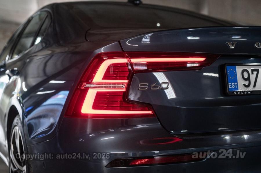 Zils Volvo S60 2023 Tallina, ar dzinēja tilpumu 2.00 L un nobraukumu 47 tūkst. km par 35500 €, foto 11 vietnē AUTOMOTO.COM.LV