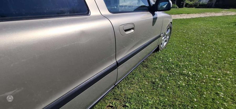 Brūns Volvo S60 2001 Viļņa, ar dzinēja tilpumu 2.40 L un nobraukumu 326 tūkst. km par 1200 €, foto 16 vietnē AUTOMOTO.COM.LV