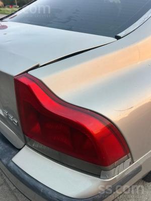 Brūns Volvo S60 2001 Rīga, ar dzinēja tilpumu 2.40 L un nobraukumu 460 tūkst. km par 890 €, foto 7 vietnē AUTOMOTO.COM.LV