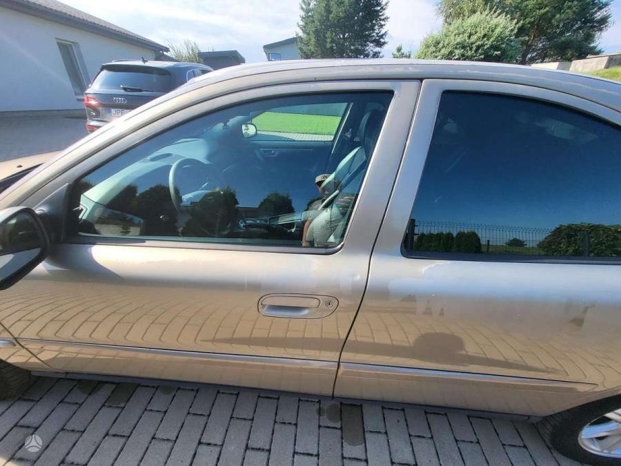Brown Volvo S60 2002 in Alytus, with an engine capacity of 2.40 L and mileage of 448 thousand km for 1099 €, photo 16 on AUTOMOTO.COM.LV