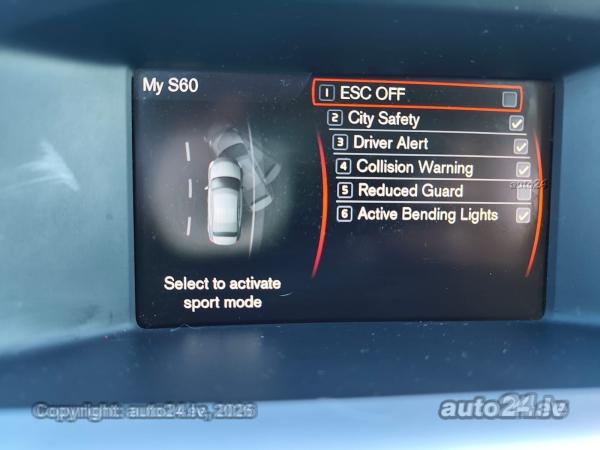 Brūns Volvo S60 2010 Tallina, ar dzinēja tilpumu 2.00 L un nobraukumu 248 tūkst. km par 5990 €, foto 8 vietnē AUTOMOTO.COM.LV