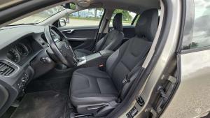 Brūns Volvo S60 2010 Marijampole, ar dzinēja tilpumu 1.98 L un nobraukumu 277 tūkst. km par 5150 €, foto 13 vietnē AUTOMOTO.COM.LV