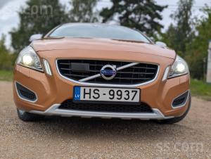 Brūns Volvo S60 2010 Rīga, ar dzinēja tilpumu 2.00 L un nobraukumu 192 tūkst. km par 5300 €, foto 6 vietnē AUTOMOTO.COM.LV