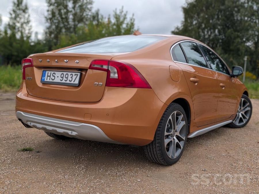 Brūns Volvo S60 2010 Rīga, ar dzinēja tilpumu 2.00 L un nobraukumu 192 tūkst. km par 5300 €, foto 11 vietnē AUTOMOTO.COM.LV
