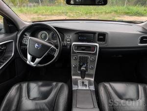 Brūns Volvo S60 2010 Rīga, ar dzinēja tilpumu 2.00 L un nobraukumu 192 tūkst. km par 5300 €, foto 19 vietnē AUTOMOTO.COM.LV
