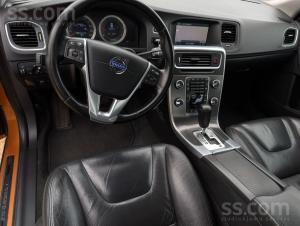 Brūns Volvo S60 2010 Rīga, ar dzinēja tilpumu 2.00 L un nobraukumu 192 tūkst. km par 5300 €, foto 21 vietnē AUTOMOTO.COM.LV