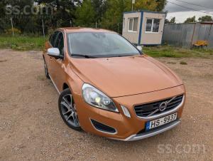 Brūns Volvo S60 2010 Rīga, ar dzinēja tilpumu 2.00 L un nobraukumu 192 tūkst. km par 5300 €, foto 32 vietnē AUTOMOTO.COM.LV