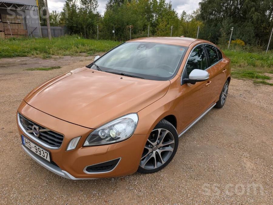 Brūns Volvo S60 2010 Rīga, ar dzinēja tilpumu 2.00 L un nobraukumu 192 tūkst. km par 5300 €, foto 33 vietnē AUTOMOTO.COM.LV