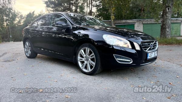 Brown Volvo S60 2010 in Tallinn, with an engine capacity of 2.00 L and mileage of 400 thousand km for 4900 €, photo 3 on AUTOMOTO.COM.LV