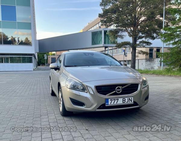 Brown Volvo S60 2011 in Tallinn, with an engine capacity of 2.00 L and mileage of 262 thousand km for 5990 €, photo 1 on AUTOMOTO.COM.LV