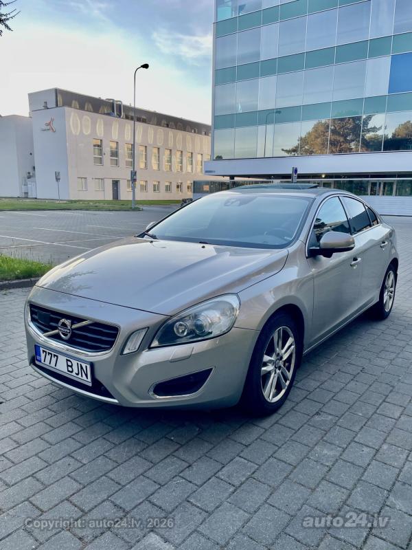 Brown Volvo S60 2011 in Tallinn, with an engine capacity of 2.00 L and mileage of 262 thousand km for 5990 €, photo 2 on AUTOMOTO.COM.LV