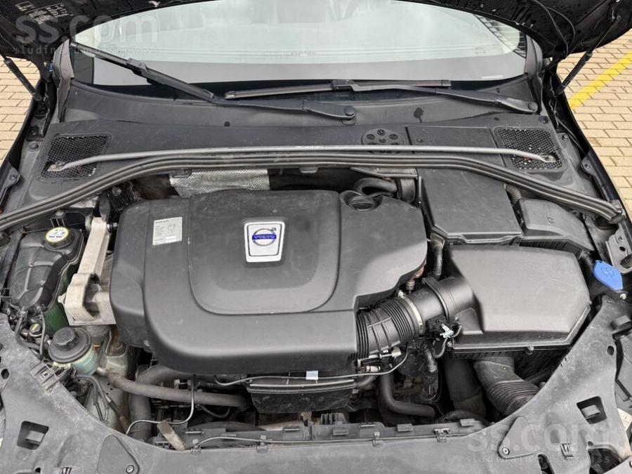 Brown Volvo S60 2011 in Jekabpils, with an engine capacity of 2.00 L and mileage of 356 thousand km for 6800 €, photo 13 on AUTOMOTO.COM.LV