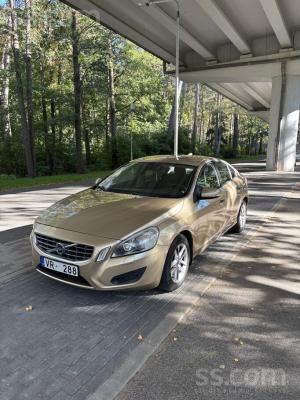 Brūns Volvo S60 2012 Jūrmala, ar dzinēja tilpumu 1.60 L un nobraukumu 246 tūkst. km par 5900 €, foto 3 vietnē AUTOMOTO.COM.LV