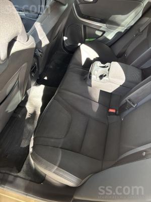 Brūns Volvo S60 2012 Jūrmala, ar dzinēja tilpumu 1.60 L un nobraukumu 246 tūkst. km par 5900 €, foto 10 vietnē AUTOMOTO.COM.LV