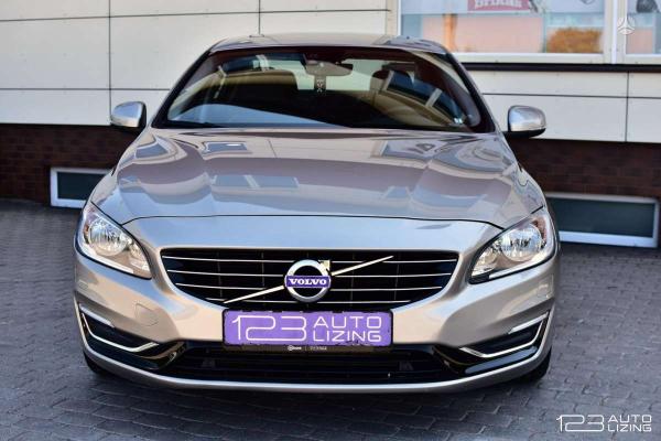 Brūns Volvo S60 2015 Kretinga, ar dzinēja tilpumu 2.00 L un nobraukumu 270 tūkst. km par 7650 €, foto 3 vietnē AUTOMOTO.COM.LV