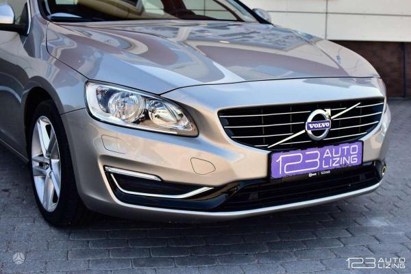 Brūns Volvo S60 2015 Kretinga, ar dzinēja tilpumu 2.00 L un nobraukumu 270 tūkst. km par 7650 €, foto 6 vietnē AUTOMOTO.COM.LV