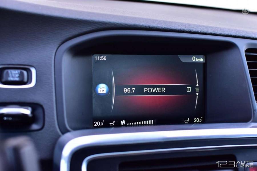 Brūns Volvo S60 2015 Kretinga, ar dzinēja tilpumu 2.00 L un nobraukumu 270 tūkst. km par 7650 €, foto 21 vietnē AUTOMOTO.COM.LV