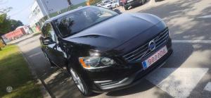 Brown Volvo S60 2015 in Klaipeda, with an engine capacity of 2.00 L and mileage of 200 thousand km for 5200 €, photo 4 on AUTOMOTO.COM.LV