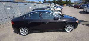 Brown Volvo S60 2015 in Klaipeda, with an engine capacity of 2.00 L and mileage of 200 thousand km for 5200 €, photo 16 on AUTOMOTO.COM.LV