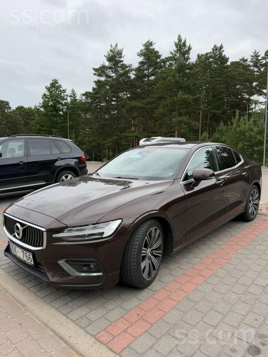 Brown Volvo S60 2020 in Ventspils, with an engine capacity of 2.00 L and mileage of 89 thousand km for 28000 €, photo 3 on AUTOMOTO.COM.LV