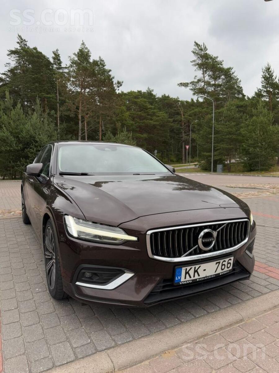 Brown Volvo S60 2020 in Ventspils, with an engine capacity of 2.00 L and mileage of 89 thousand km for 28000 €, photo 4 on AUTOMOTO.COM.LV