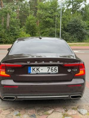 Brown Volvo S60 2020 in Ventspils, with an engine capacity of 2.00 L and mileage of 89 thousand km for 28000 €, photo 5 on AUTOMOTO.COM.LV