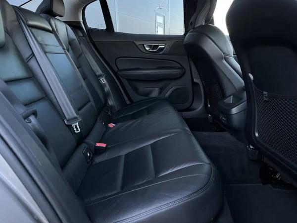 Brūns Volvo S60 2020 Rīga, ar dzinēja tilpumu 2.00 L un nobraukumu 229 tūkst. km par 16990 €, foto 7 vietnē AUTOMOTO.COM.LV