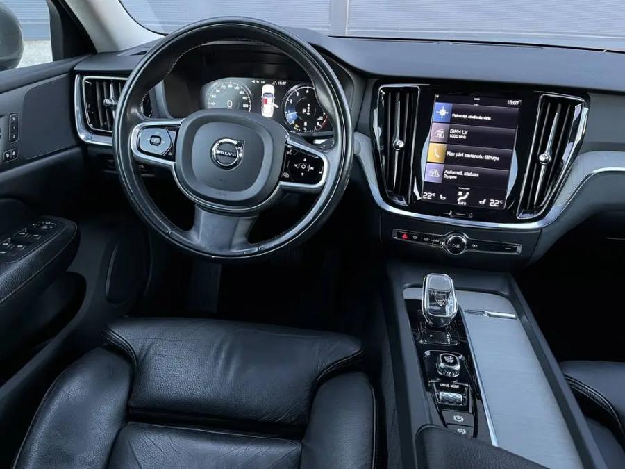 Brūns Volvo S60 2020 Rīga, ar dzinēja tilpumu 2.00 L un nobraukumu 229 tūkst. km par 16990 €, foto 6 vietnē AUTOMOTO.COM.LV
