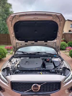 Brūns Volvo S60 2023 Klaipėda, ar dzinēja tilpumu 2.00 L un nobraukumu 24 tūkst. km par 25300 €, foto 10 vietnē AUTOMOTO.COM.LV