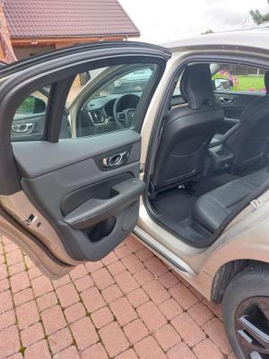 Brūns Volvo S60 2023 Klaipėda, ar dzinēja tilpumu 2.00 L un nobraukumu 24 tūkst. km par 25300 €, foto 20 vietnē AUTOMOTO.COM.LV