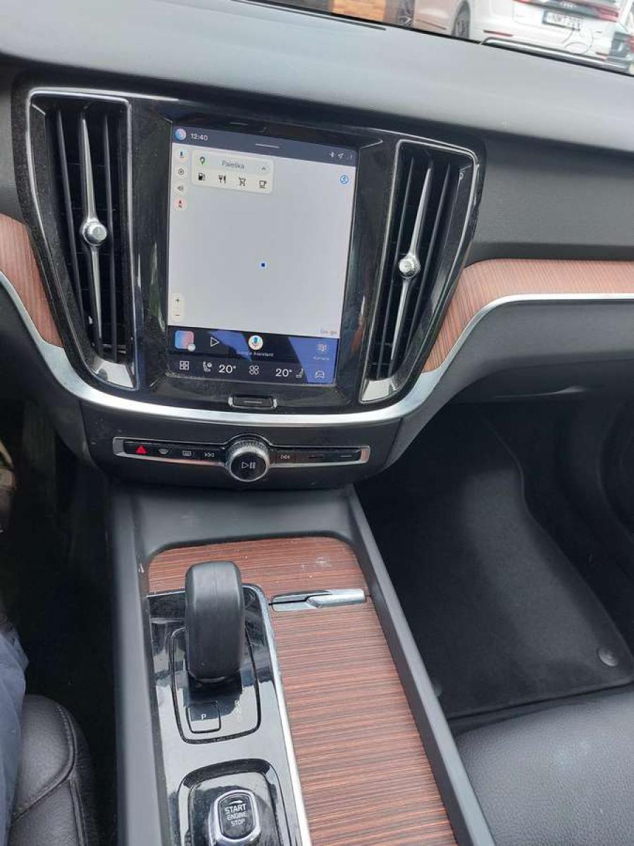 Brūns Volvo S60 2023 Klaipėda, ar dzinēja tilpumu 2.00 L un nobraukumu 24 tūkst. km par 25300 €, foto 22 vietnē AUTOMOTO.COM.LV