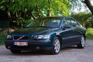 Зеленый Вольво С60 2001 в Гробиня, объемом двигателя 2.40 л и пробегом 313 тыс. км за 1850 €, фото 3 на AUTOMOTO.COM.LV