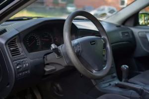 Зеленый Вольво С60 2001 в Гробиня, объемом двигателя 2.40 л и пробегом 313 тыс. км за 1850 €, фото 11 на AUTOMOTO.COM.LV