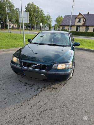 Zaļš Volvo S60 2002 Rokiškis, ar dzinēja tilpumu 2.40 L un nobraukumu 3 tūkst. km par 900 €, foto 3 vietnē AUTOMOTO.COM.LV