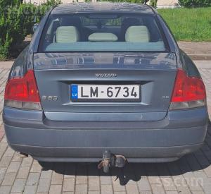 Zaļš Volvo S60 2003 Jēkabpils, ar dzinēja tilpumu 2.40 L un nobraukumu 0 tūkst. km par 1700 €, foto 2 vietnē AUTOMOTO.COM.LV