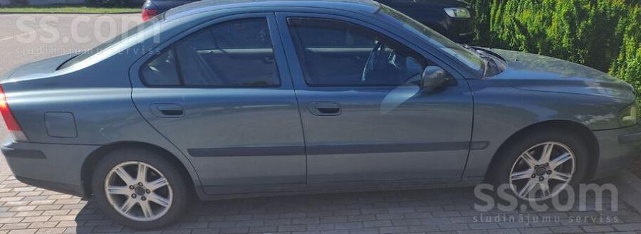 Zaļš Volvo S60 2003 Jēkabpils, ar dzinēja tilpumu 2.40 L un nobraukumu 0 tūkst. km par 1700 €, foto 3 vietnē AUTOMOTO.COM.LV