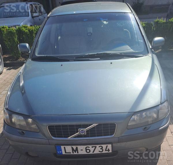 Zaļš Volvo S60 2003 Jēkabpils, ar dzinēja tilpumu 2.40 L un nobraukumu 0 tūkst. km par 1700 €, foto 4 vietnē AUTOMOTO.COM.LV