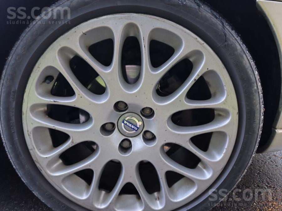 Zaļš Volvo S60 2004 Daugavpils, ar dzinēja tilpumu 2.40 L un nobraukumu 221 tūkst. km par 1950 €, foto 20 vietnē AUTOMOTO.COM.LV