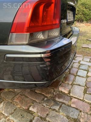 Zaļš Volvo S60 2005 Rīga, ar dzinēja tilpumu 2.40 L un nobraukumu 350 tūkst. km par 850 €, foto 5 vietnē AUTOMOTO.COM.LV