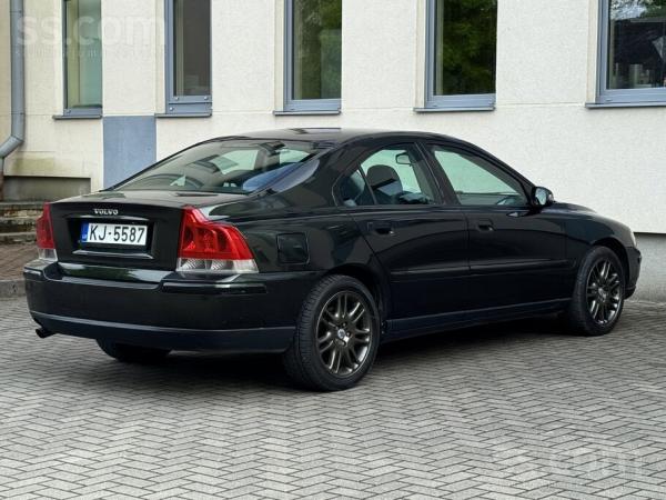Zaļš Volvo S60 2007 Jelgava, ar dzinēja tilpumu 2.40 L un nobraukumu 0 tūkst. km par 1450 €, foto 7 vietnē AUTOMOTO.COM.LV