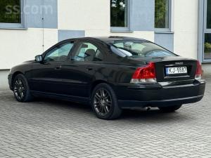 Zaļš Volvo S60 2007 Jelgava, ar dzinēja tilpumu 2.40 L un nobraukumu 0 tūkst. km par 1450 €, foto 8 vietnē AUTOMOTO.COM.LV