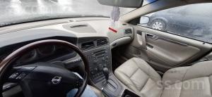 Grey Volvo S60 2003 in Riga, with an engine capacity of 2.40 L and mileage of 0 thousand km for 1300 €, photo 4 on AUTOMOTO.COM.LV