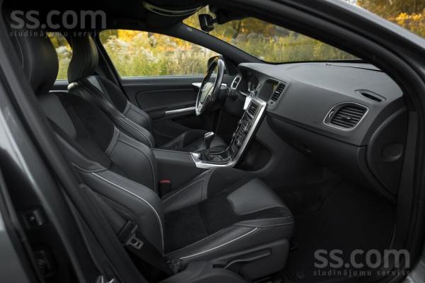 Pelēks Volvo S60 2015 Jelgava, ar dzinēja tilpumu 2.00 L un nobraukumu 314 tūkst. km par 7900 €, foto 7 vietnē AUTOMOTO.COM.LV