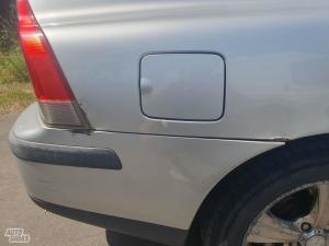 Pelēks Volvo S60 2001 Viļņa, ar dzinēja tilpumu 2.40 L un nobraukumu 392 tūkst. km par 1200 €, foto 16 vietnē AUTOMOTO.COM.LV