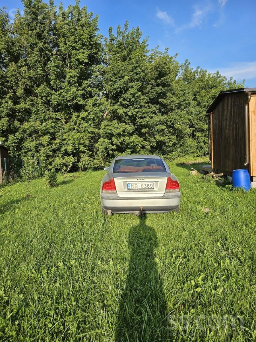 Pelēks Volvo S60 2001 Rīga, ar dzinēja tilpumu 2.40 L un nobraukumu 411 tūkst. km par 550 €, foto 7 vietnē AUTOMOTO.COM.LV