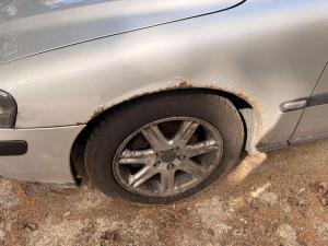Grey Volvo S60 2001 in Vilnius, with an engine capacity of 2.40 L and mileage of 503 thousand km for 800 €, photo 4 on AUTOMOTO.COM.LV