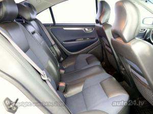 Pelēks Volvo S60 2002 Tallina, ar dzinēja tilpumu 2.40 L un nobraukumu 366 tūkst. km par 1199 €, foto 7 vietnē AUTOMOTO.COM.LV